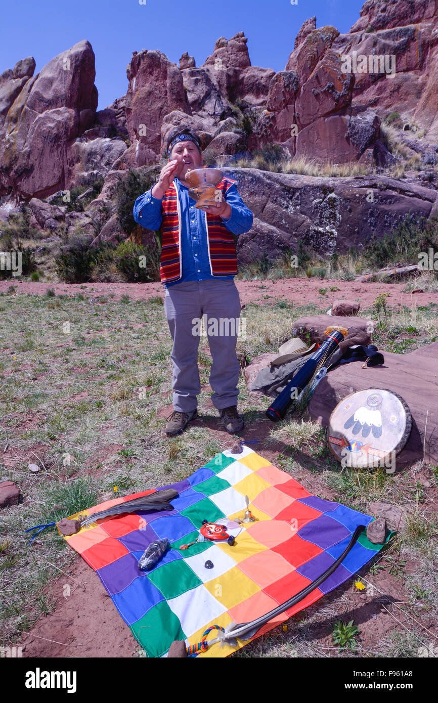 Peruvian shaman conducts ritual at Amaru Muru, a mysterious ‘doorway ...