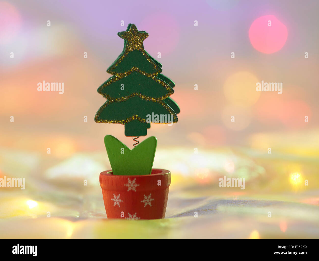 hand make christmas tree with clip Stock Photo - Alamy