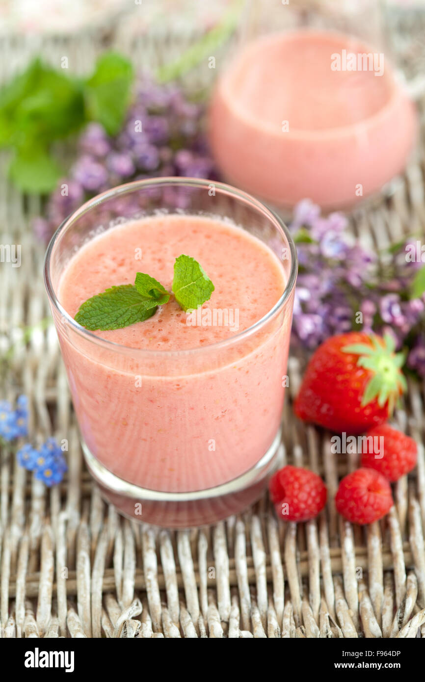 Raspberry strawberry smoothie Stock Photo - Alamy