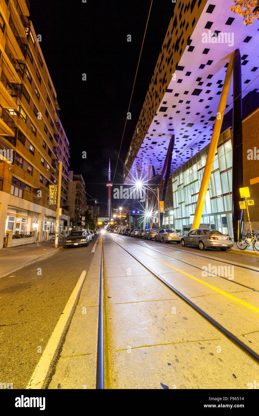 Toronto cn tower view hi-res stock photography and images - Alamy