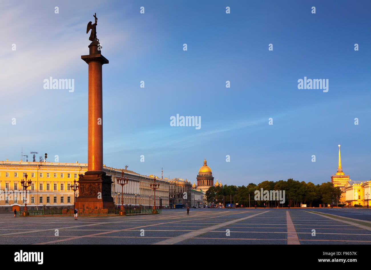 View of Saint Petersburg. The Alexander Column in the Palace Square ...
