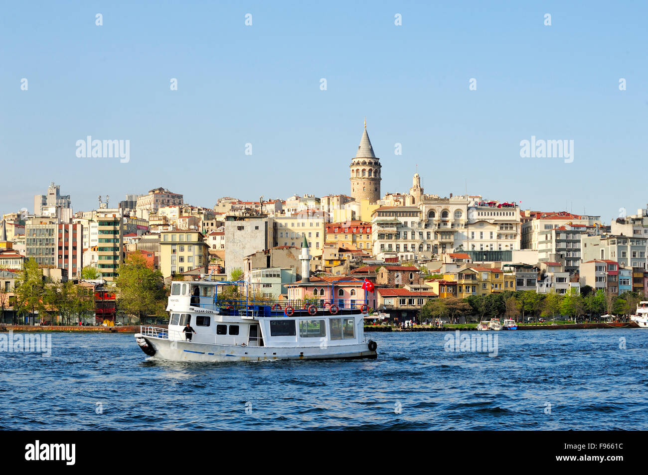 Beyoglu area viewed from Eminönü docks, Istanbul, Turkey Stock Photo ...