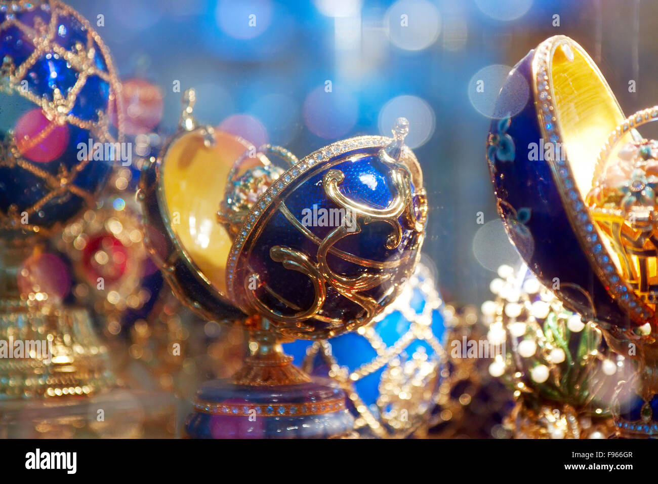 Faberge eggs hi-res stock photography and images - Alamy
