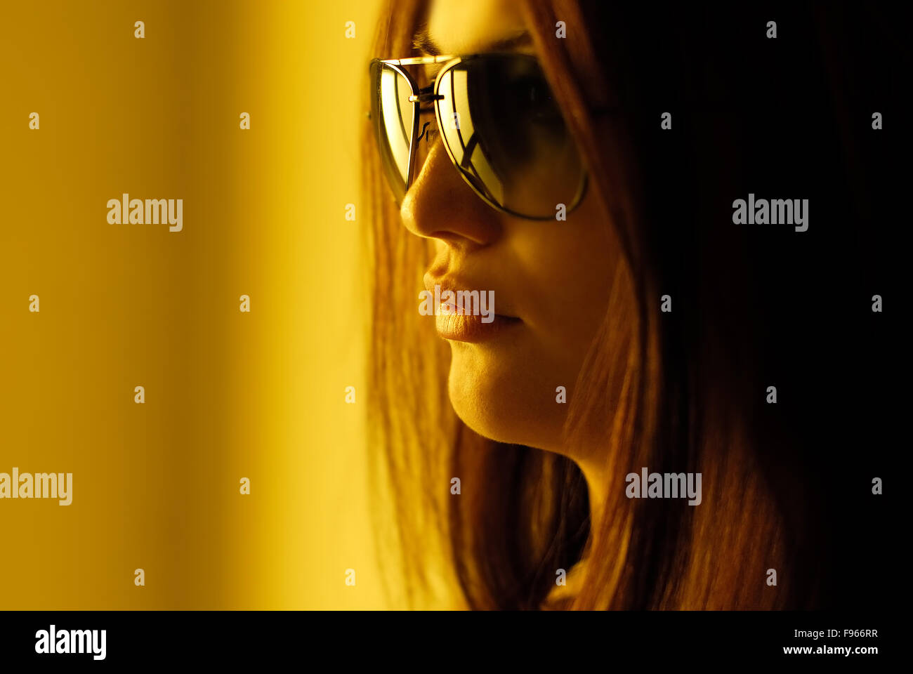 Woman wearing round glasses hi-res stock photography and images - Alamy