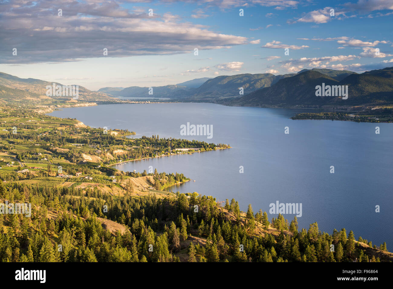 Skaha lake hi-res stock photography and images - Alamy