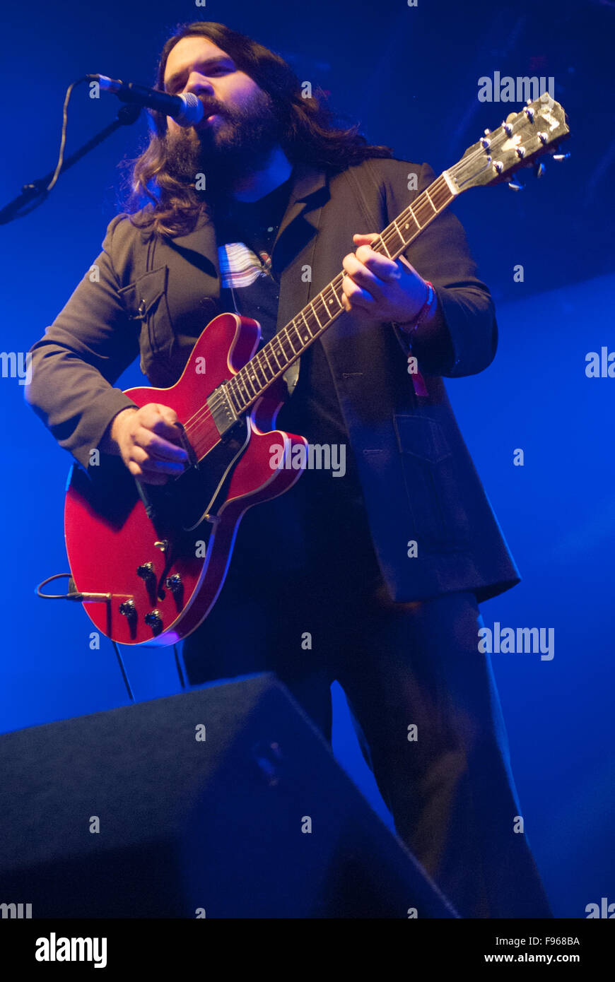 Sean Gannon of The Magic Numbers performs at Wizard festival in ...