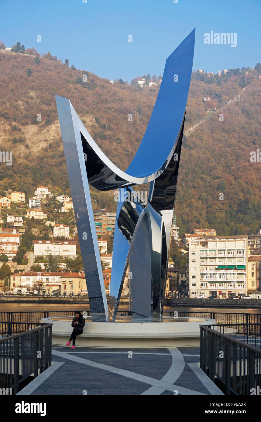 Monument Como Italy Varenna Italy Lake Como Villa Monastero Gardens