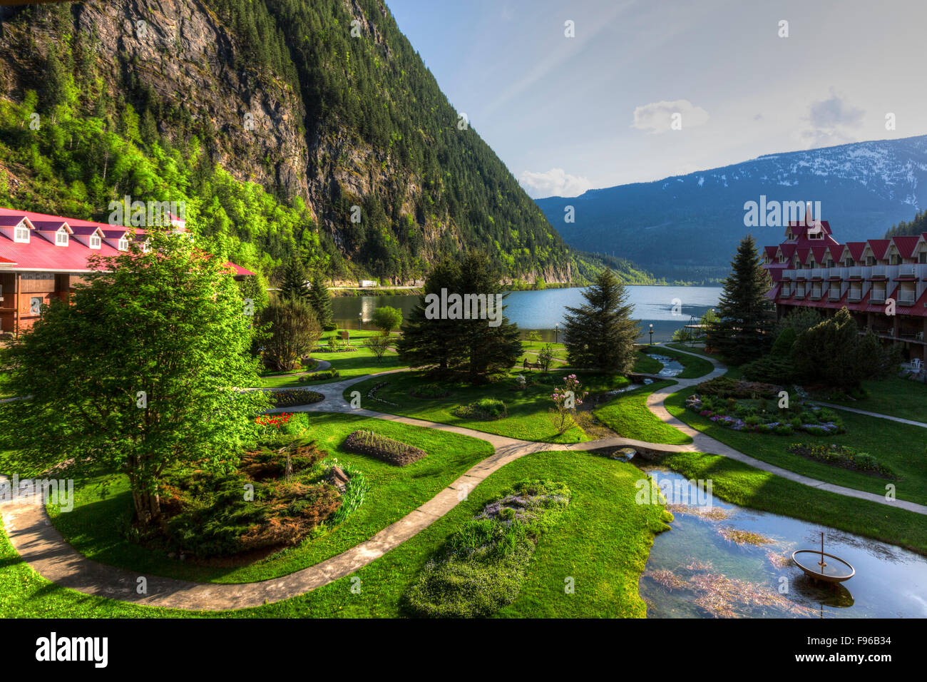 Three color lake hi-res stock photography and images - Alamy