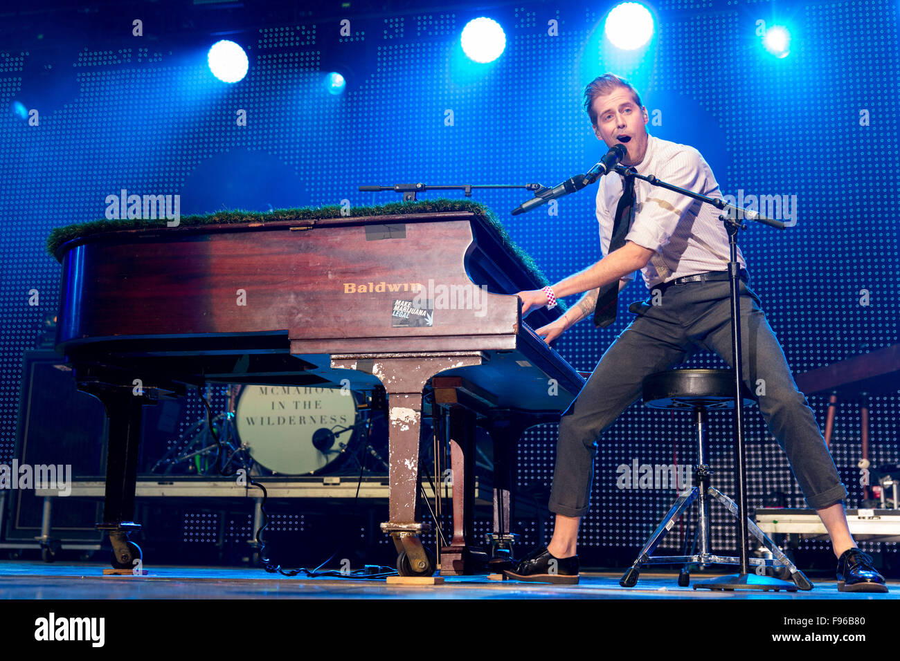 Los Angeles, California, USA. 13th Dec, 2015. Musician ANDREW MCMAHON ...
