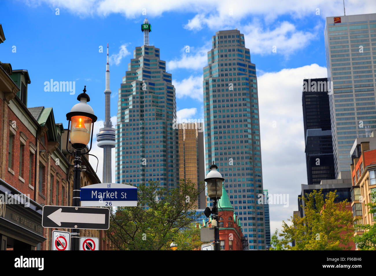 Market Street District in Old Toronto with downtown skyscrapers ...