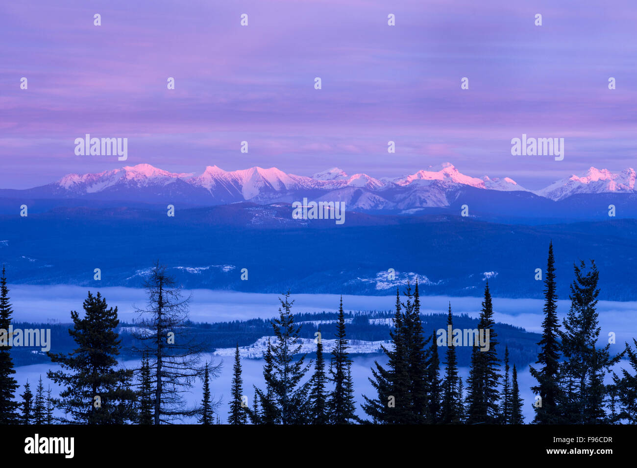 Last light on Monashee Mountains, British Columbia, Canada Stock Photo ...