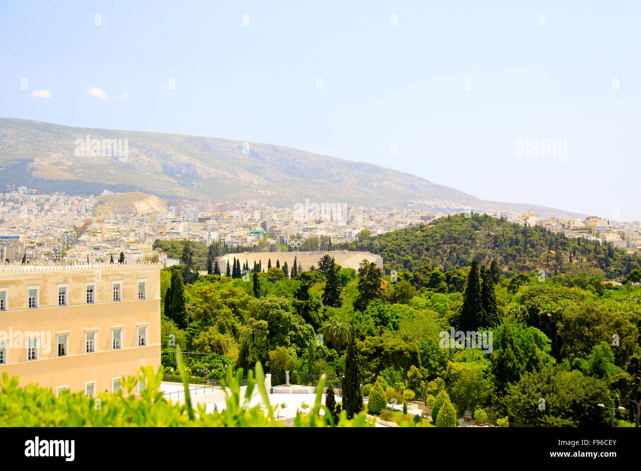 The building of the Greek parliament in Athens Stock Photo - Alamy