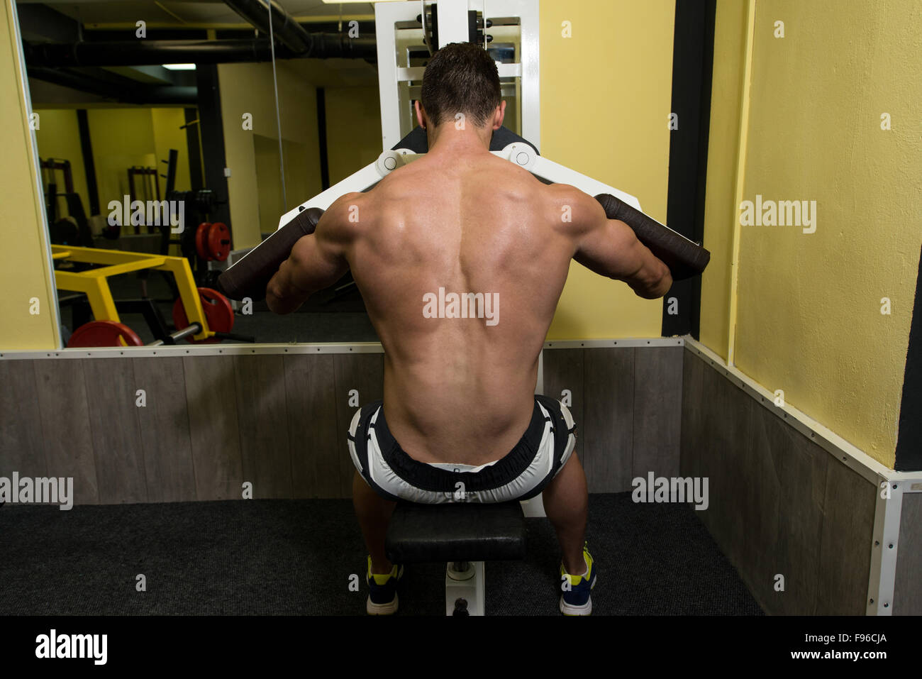 Rear view young handsome bodybuilder hi-res stock photography and ...