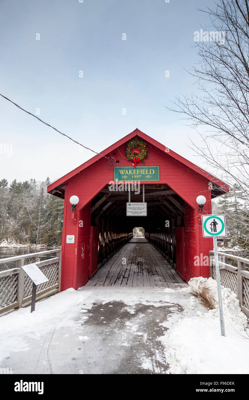Covered bridges quebec hi-res stock photography and images - Alamy