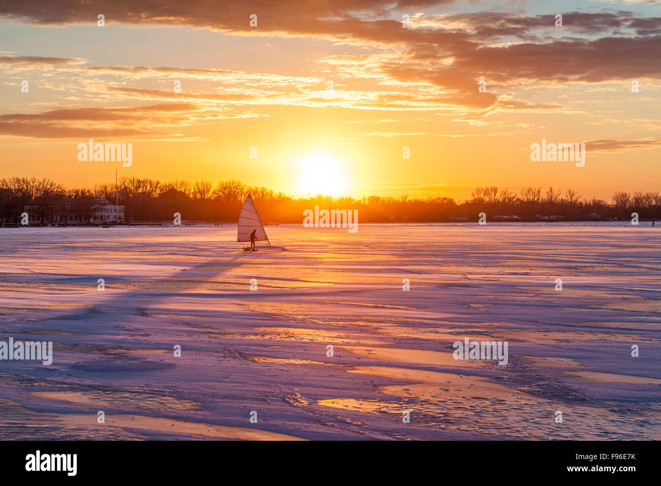 Windsurfer on ice hi-res stock photography and images - Alamy