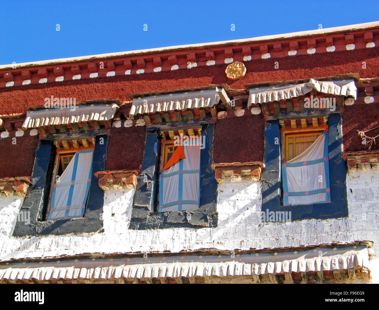 Colorful Tibetan windows Stock Photo - Alamy