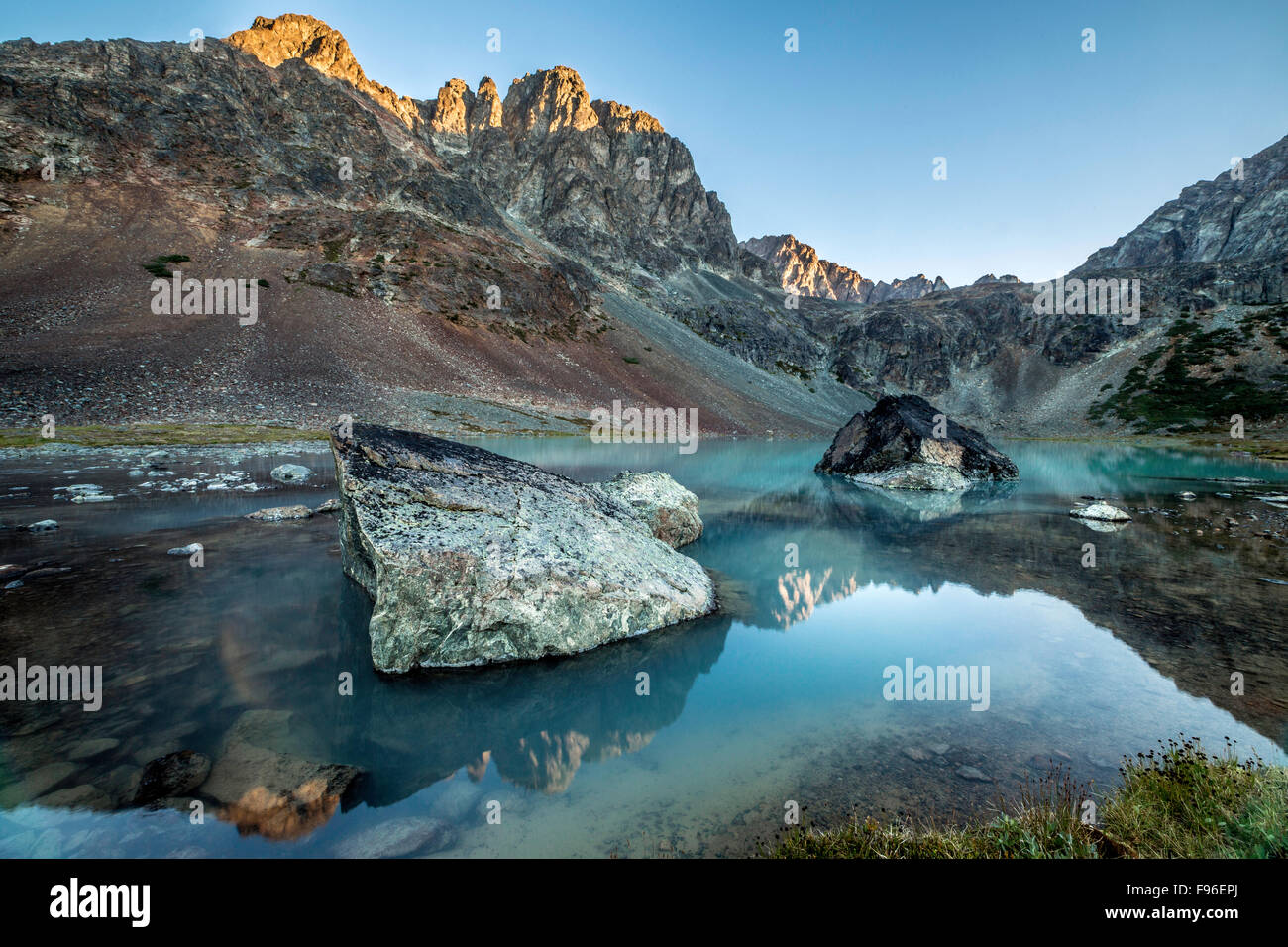 Canada, British Columbia, glacial erratic, alpine lake, Niut Range ...