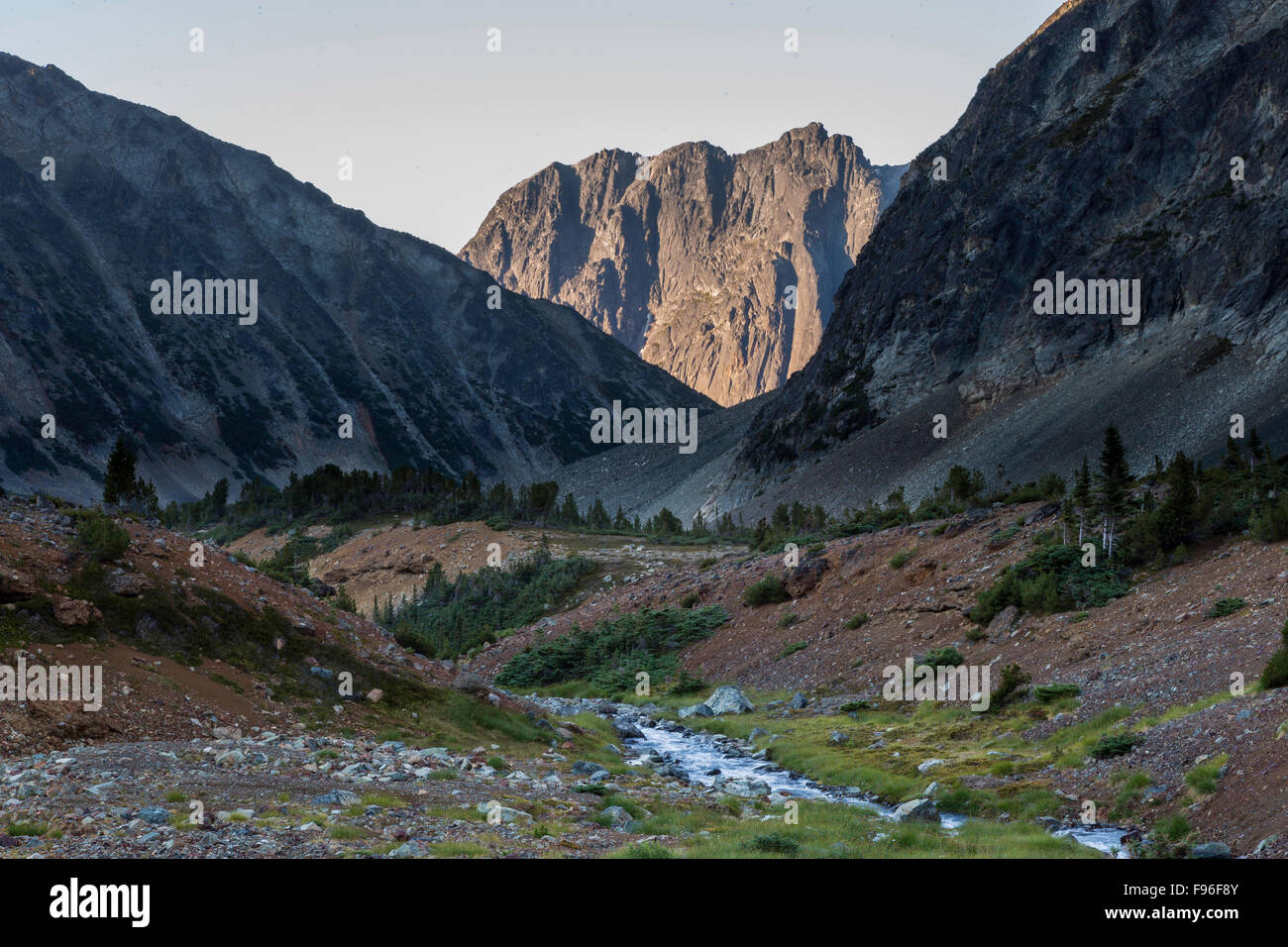 Chilcotin range hi-res stock photography and images - Alamy