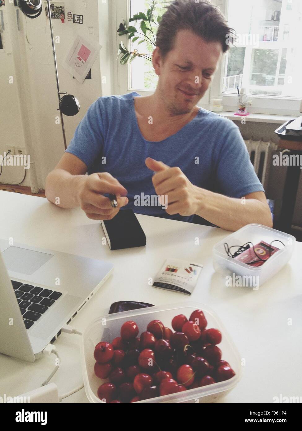 Tasks hi-res stock photography and images - Alamy