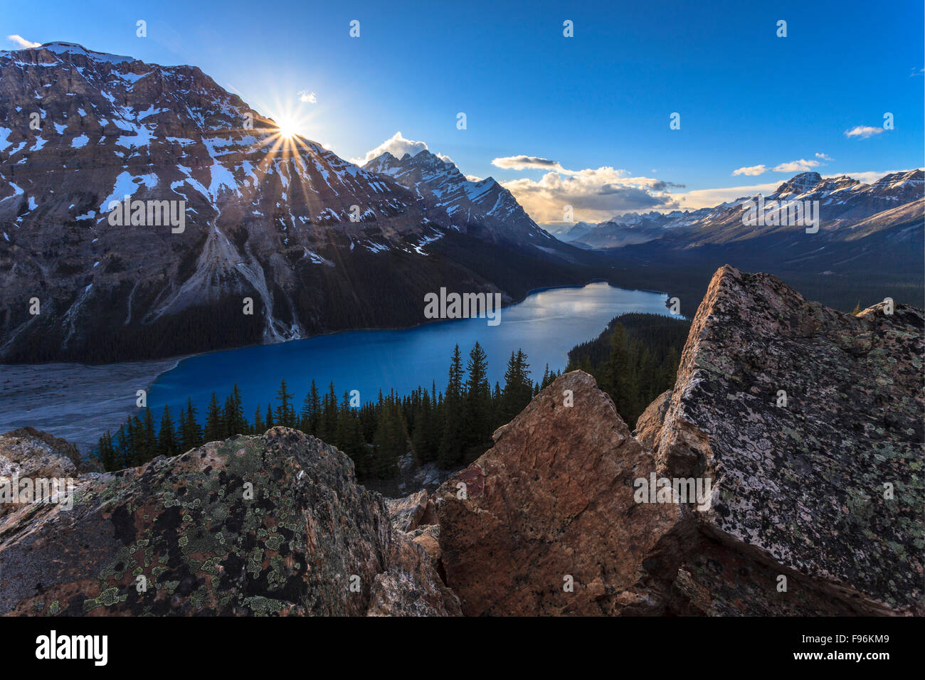 Sunset at Peyto Lake, Canadian Rockies Stock Photo - Alamy