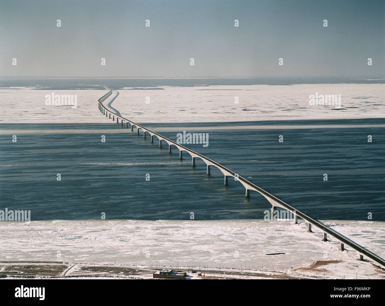 Aerial of confederation bridge hi-res stock photography and images - Alamy