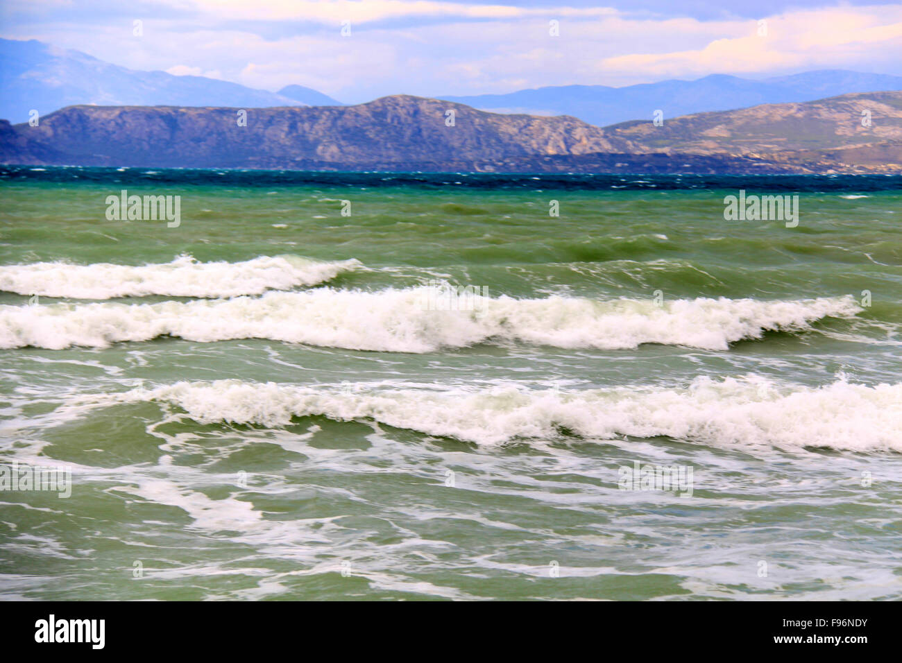 Waves on the Greek seashore Aegean sea Stock Photo - Alamy