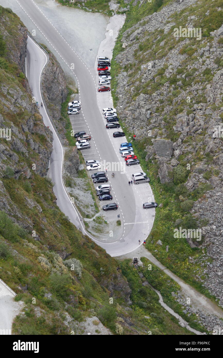 Car park elevated view hi-res stock photography and images - Alamy