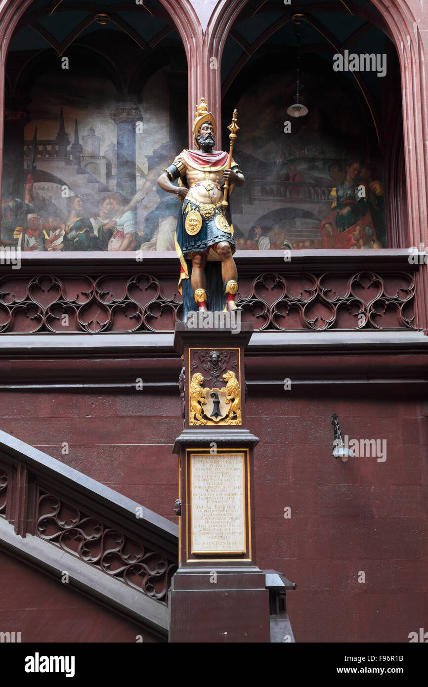 Exterior of the colorful Rathaus building (town hall) Marketplaz, city ...