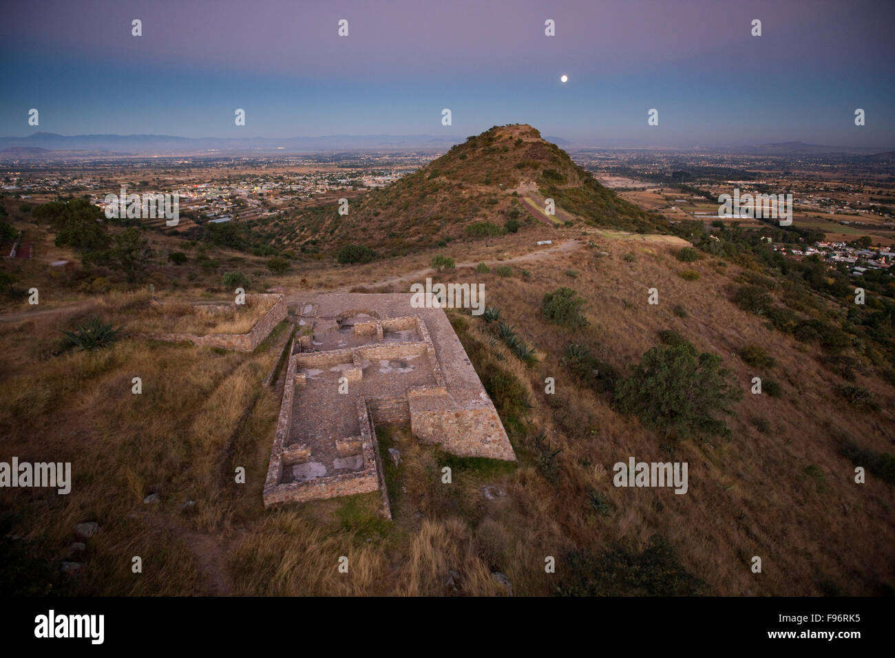 Cerro de Tetzcotzinco Aztec site Stock Photo - Alamy