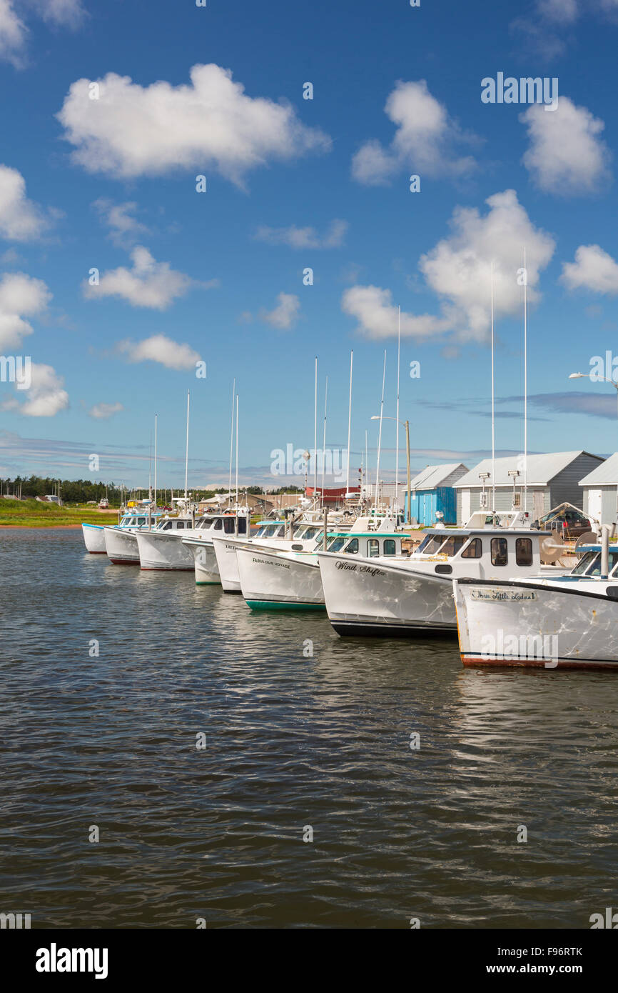 Harbour tied up marine hi-res stock photography and images - Alamy