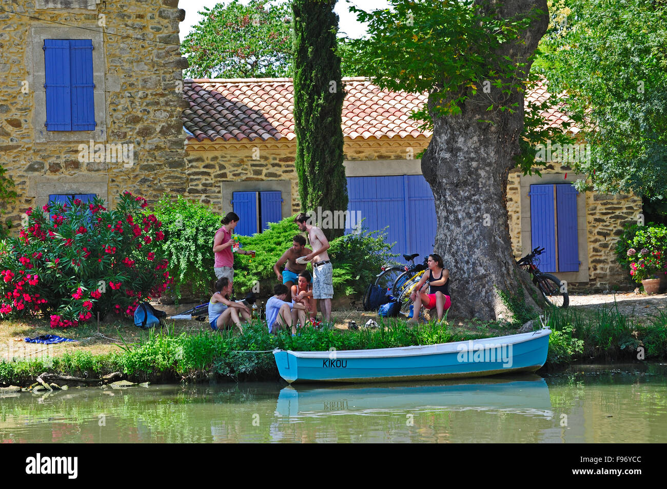 Canal du midi le somail hi-res stock photography and images - Alamy