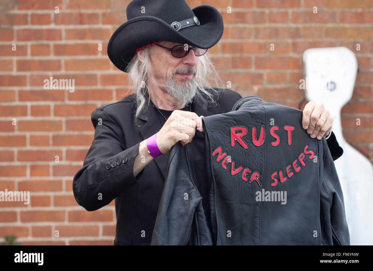 Phil Lee High Resolution Stock Photography and Images - Alamy