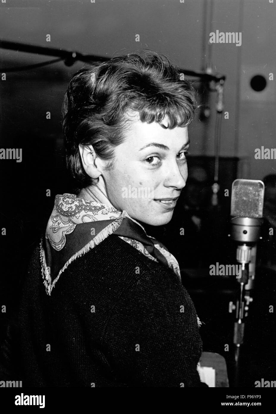 Schweizerin hi-res stock photography and images - Alamy