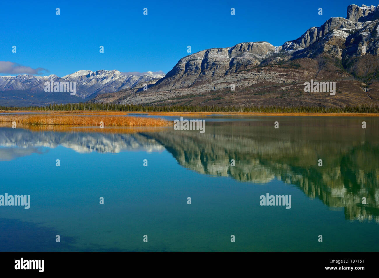A beautiful landscape image of the Miette mountain range in Jasper ...