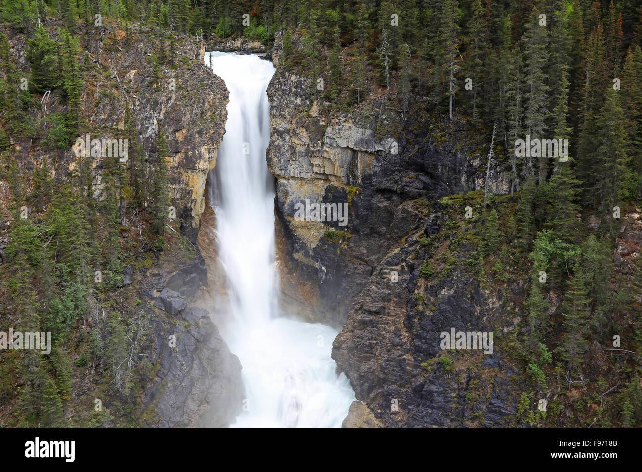 Robson waterfalls hi-res stock photography and images - Alamy