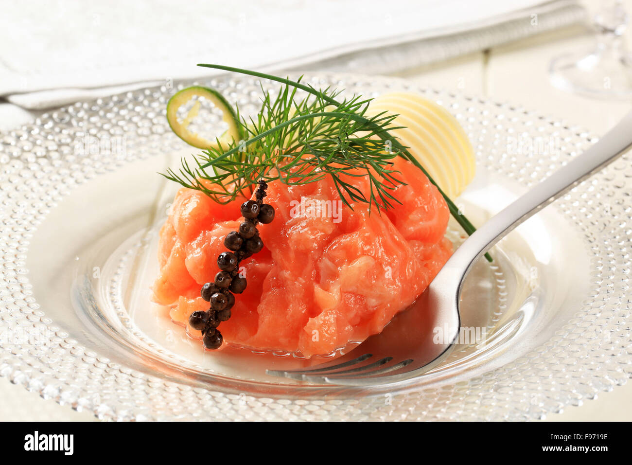 Gravlax (cured salmon) with lime, dill and butter Stock Photo - Alamy