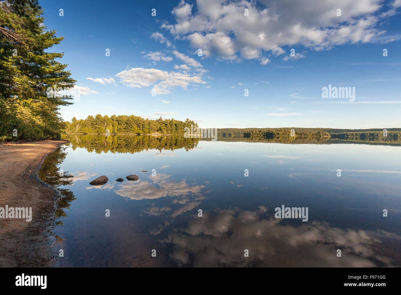 North Tea Lake in Algonquin Provincial Park, Ontario Stock Photo - Alamy