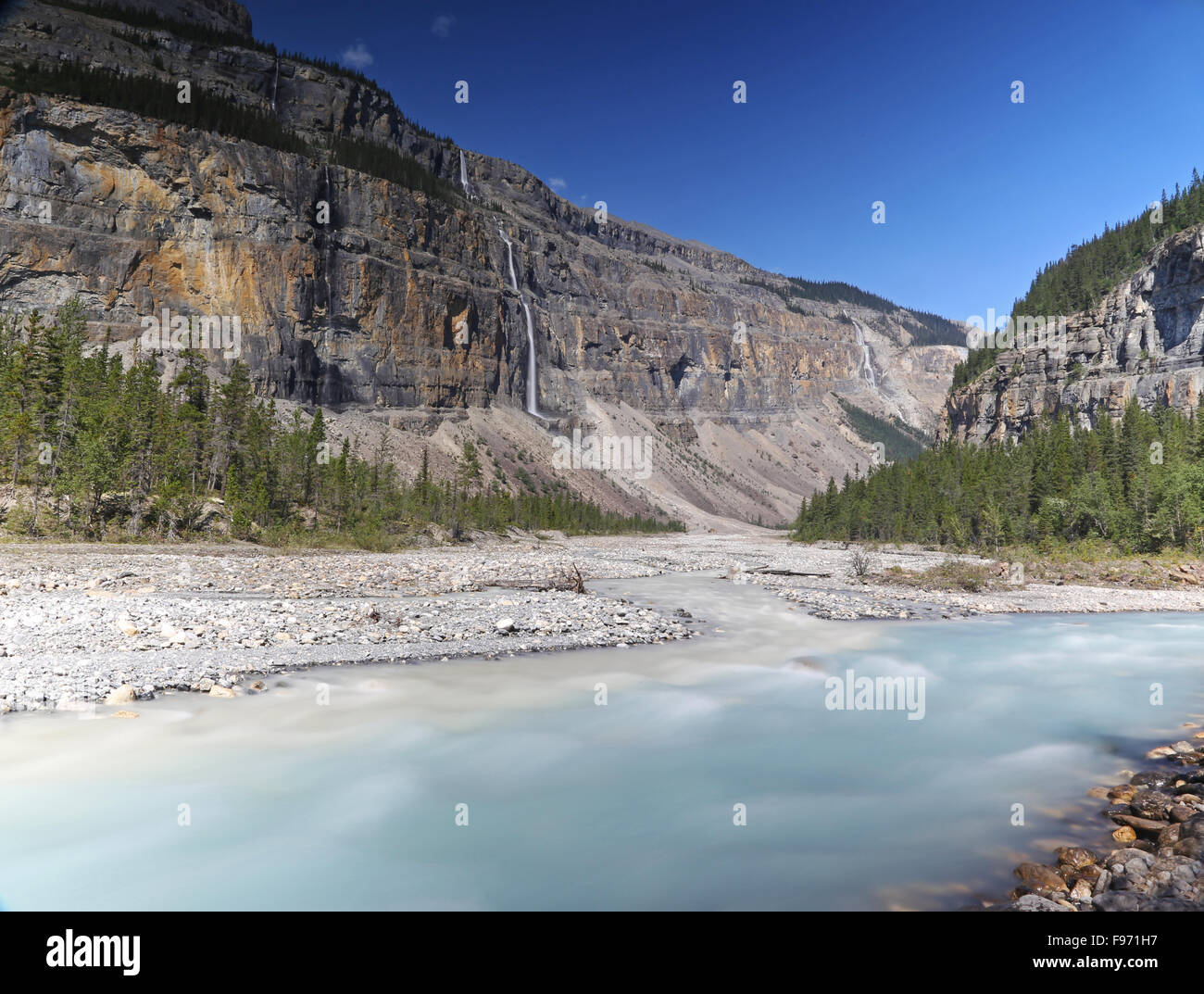 waterfall in Mount Robson park Stock Photo - Alamy