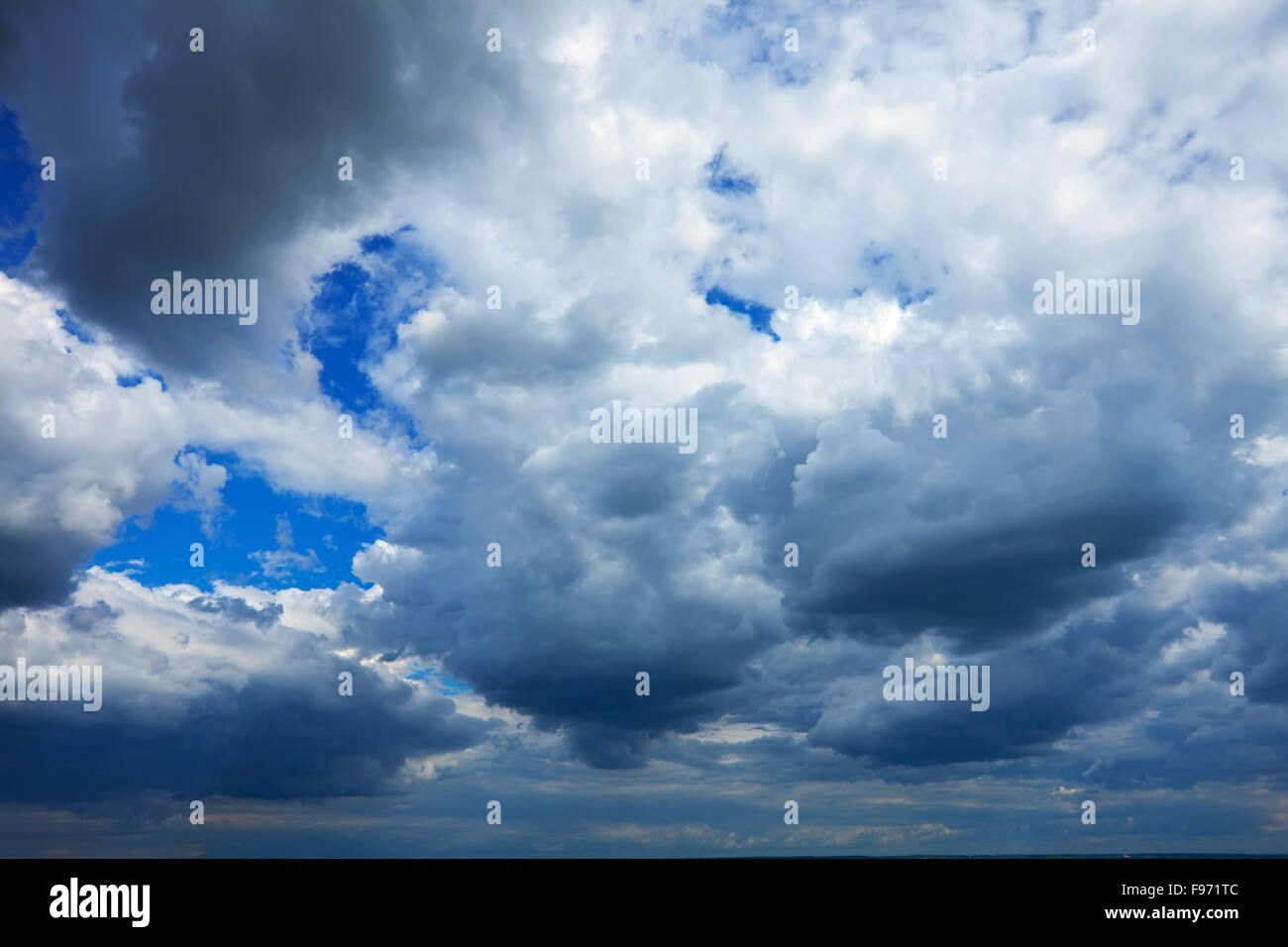 sky with dark cumulus clouds Stock Photo - Alamy