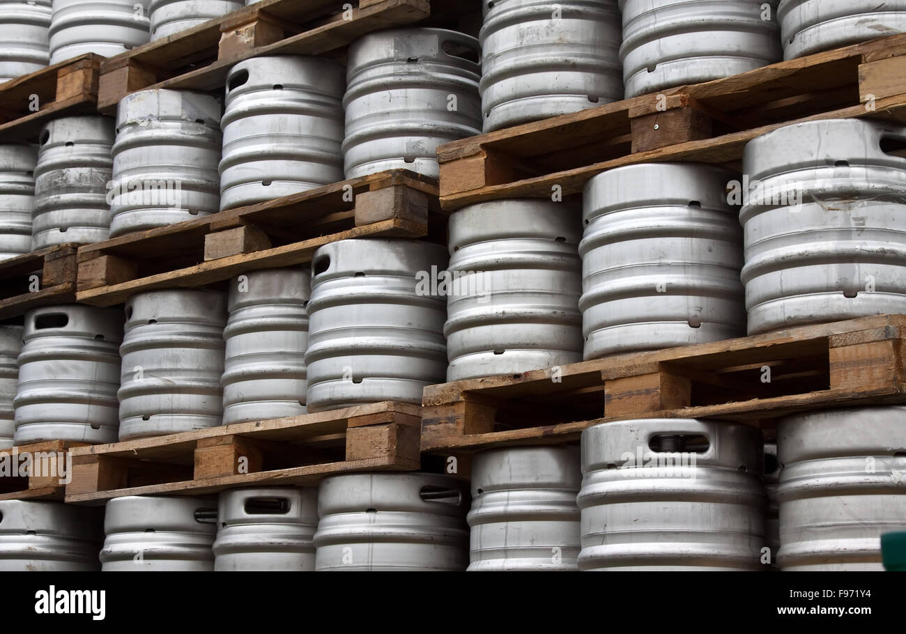 Beer kegs in rows outdoor Stock Photo - Alamy