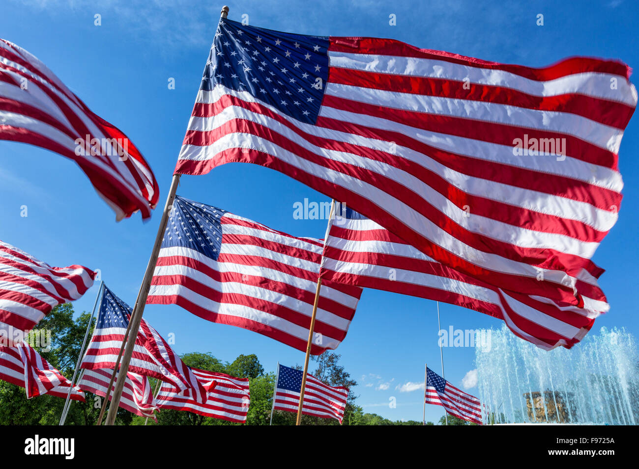 Flags of the usa hi-res stock photography and images - Alamy