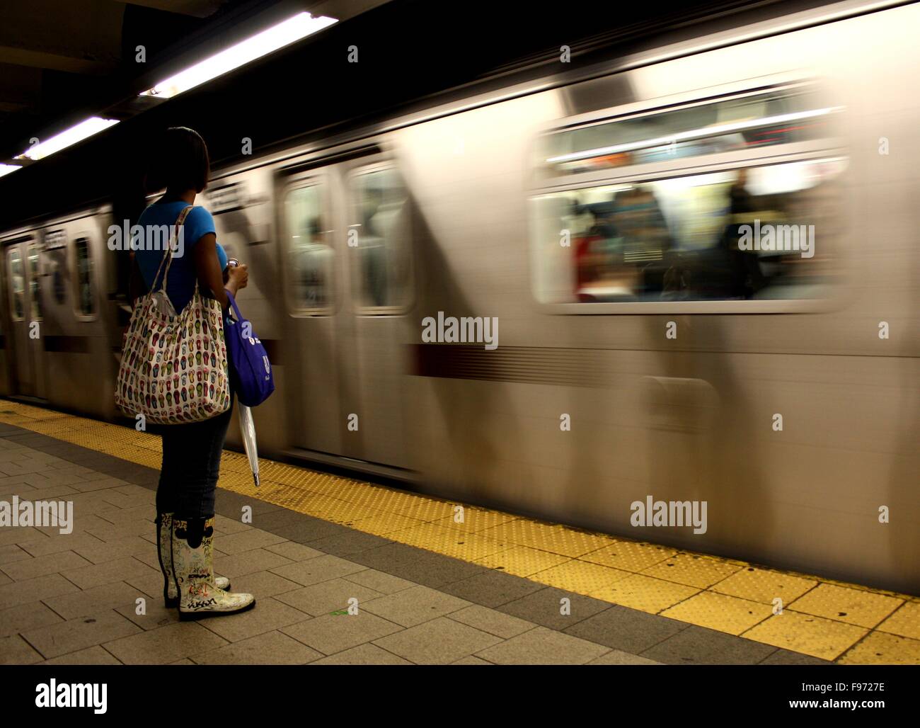 Metro Station Scenery Stock Photo - Alamy