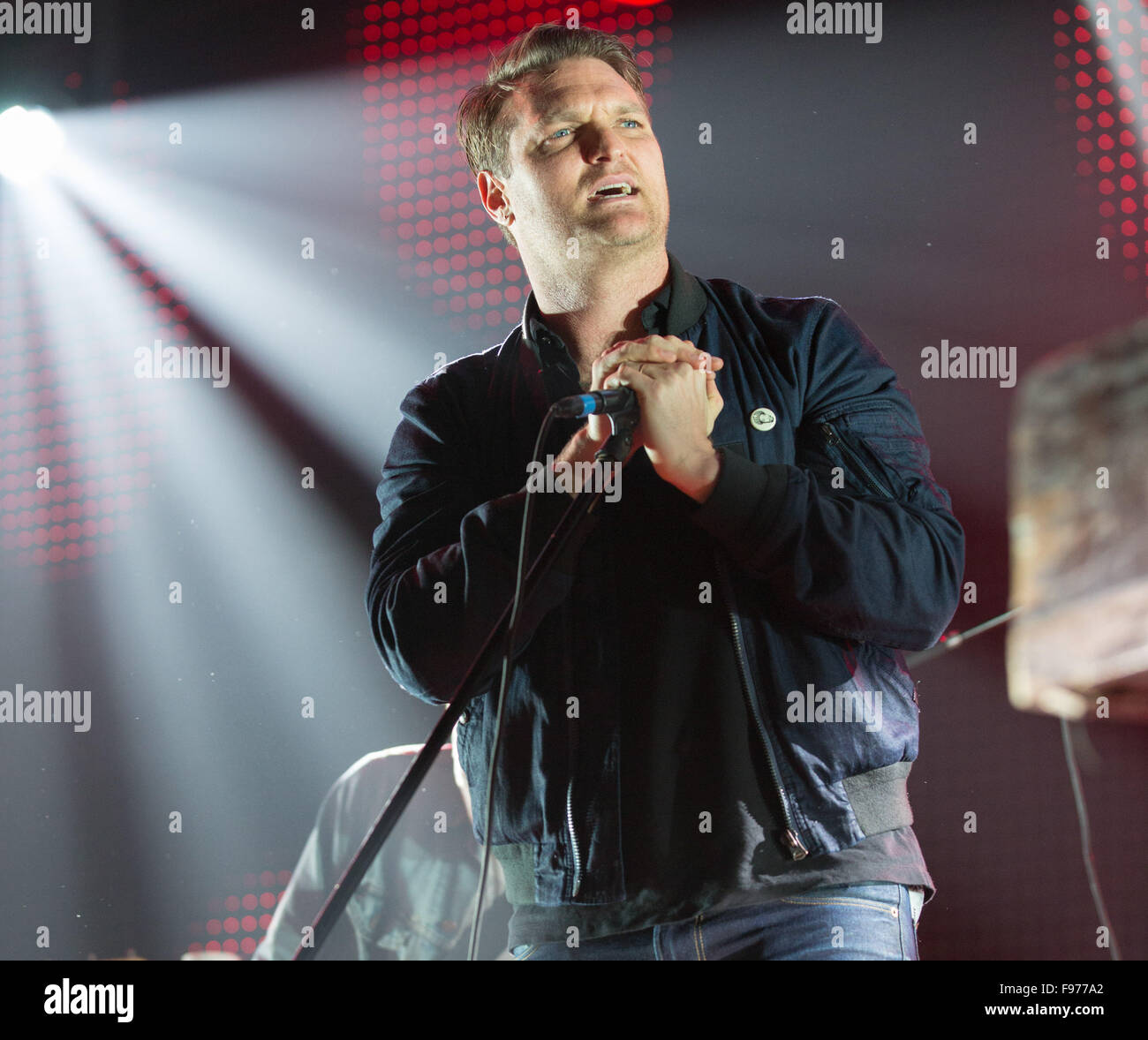 Los Angeles, California, USA. 13th Dec, 2015. NATHAN WILLETT of Cold ...