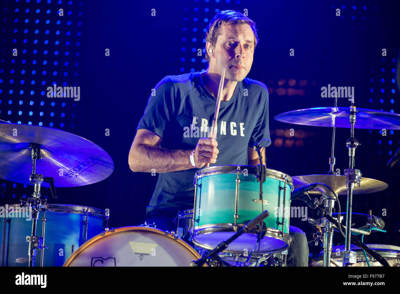 Los Angeles, California, USA. 13th Dec, 2015. Drummer JOE PLUMMER of ...