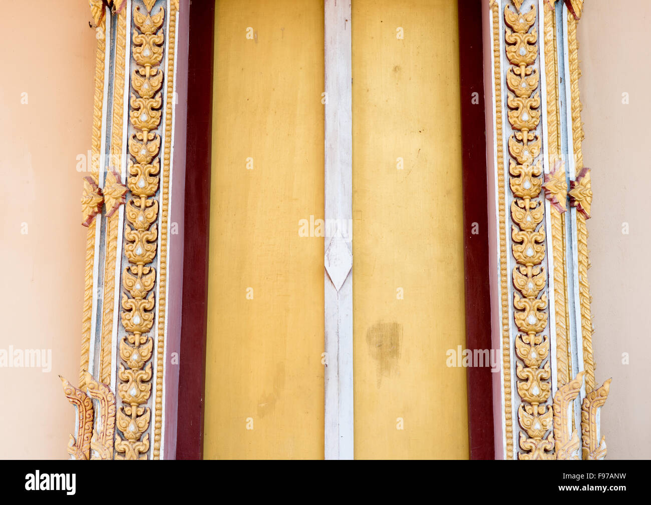 The door of temple Stock Photo - Alamy