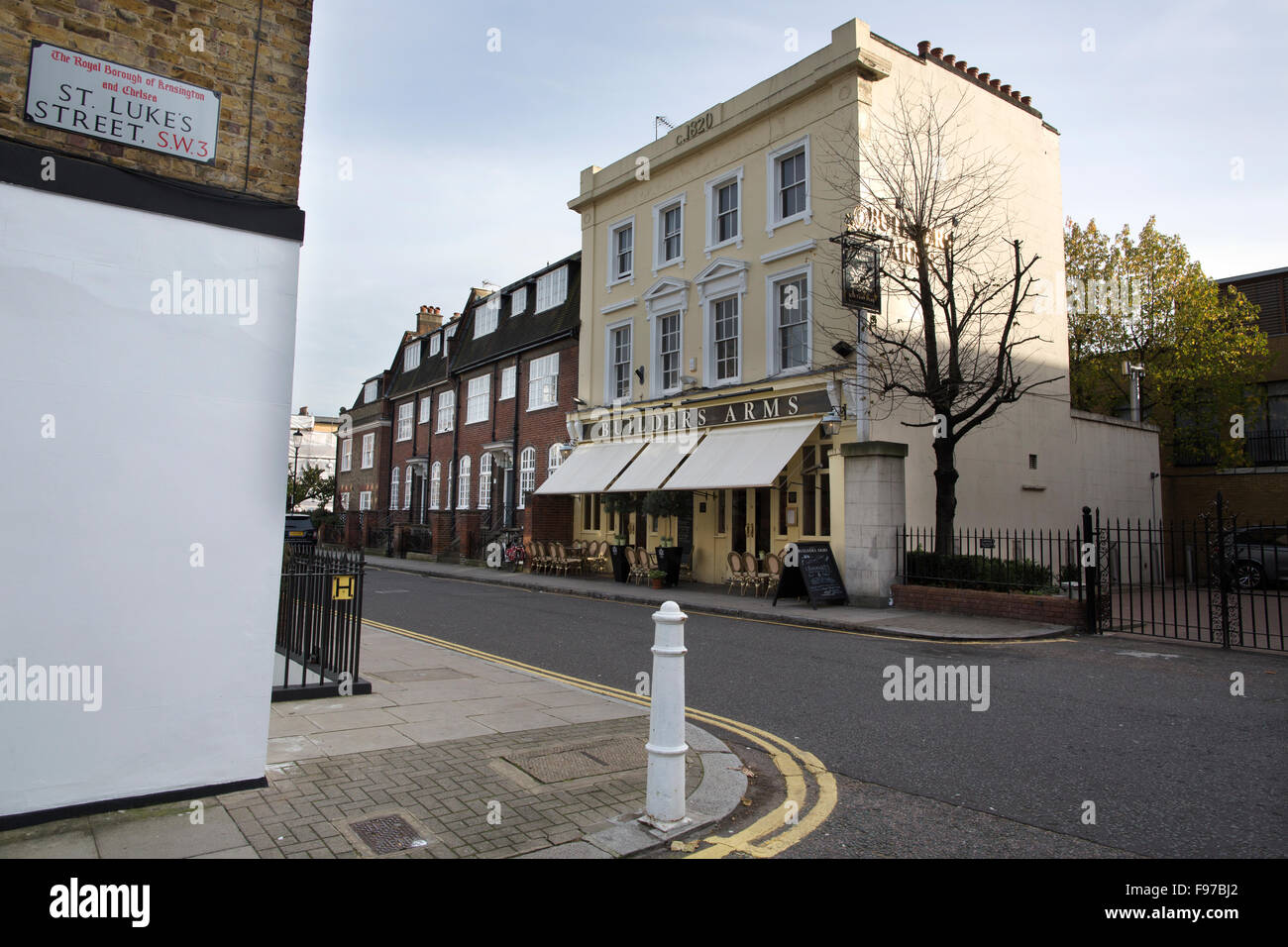 The builders arms chelsea hi-res stock photography and images - Alamy