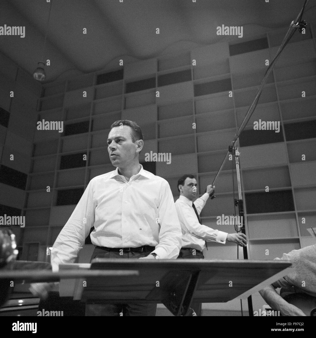 Deutscher Orchesterleiter, Komponist und Musikproduzent bei der ...