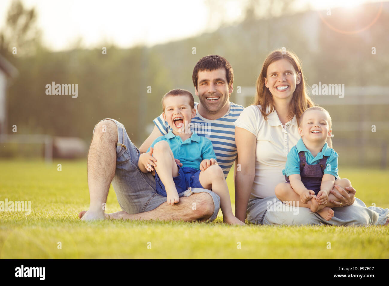 Family pitch hi-res stock photography and images - Alamy