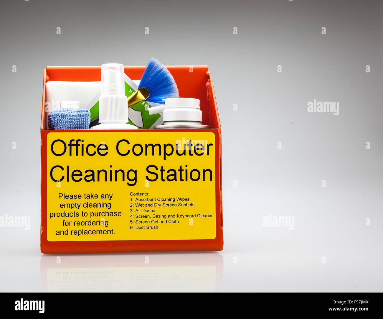 Cleaning station hi-res stock photography and images - Alamy