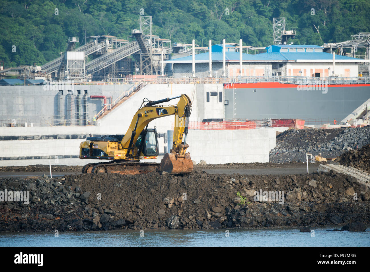 Panama canal expansion site hi-res stock photography and images - Alamy